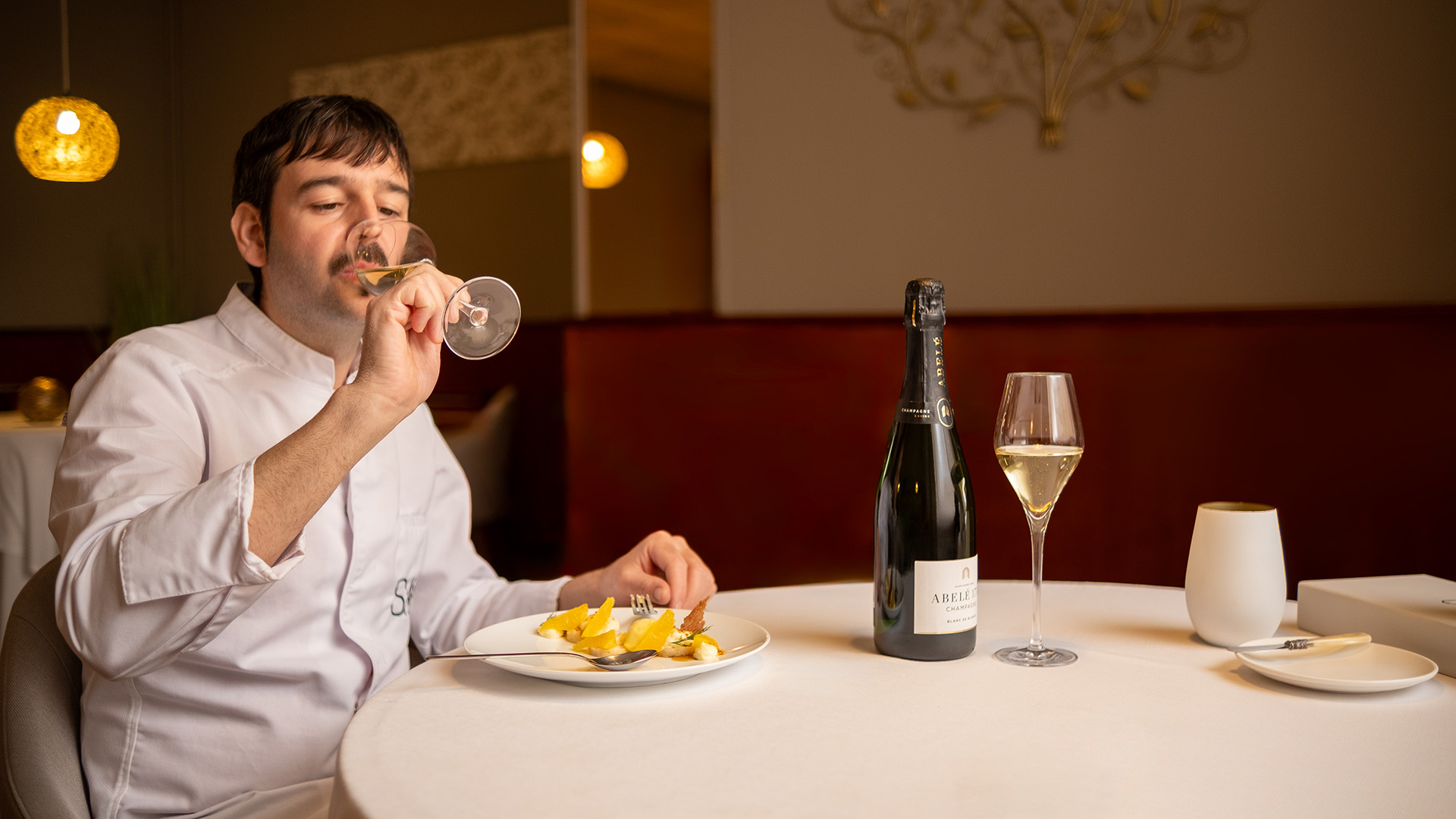 Discover Chef Juanen Benavent and his work in his restaurant SAO